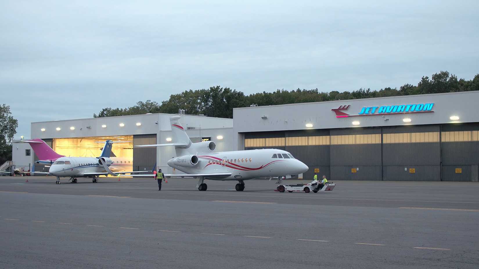 Teterboro Airport: The Most Popular Private Jet Airport In The US