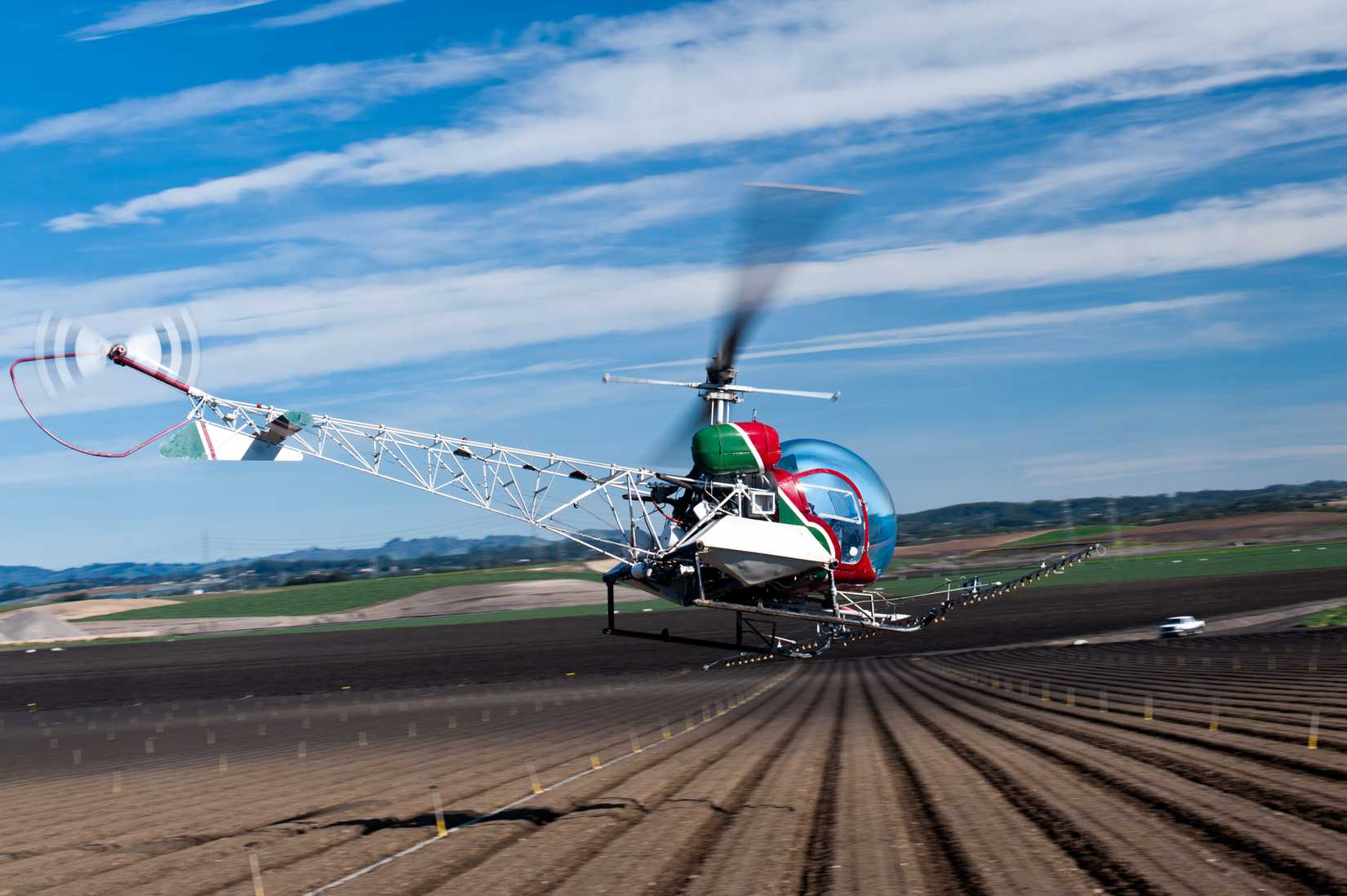 The Oldest Bell Helicopter: A Guide To The Bell 47 Helicopter