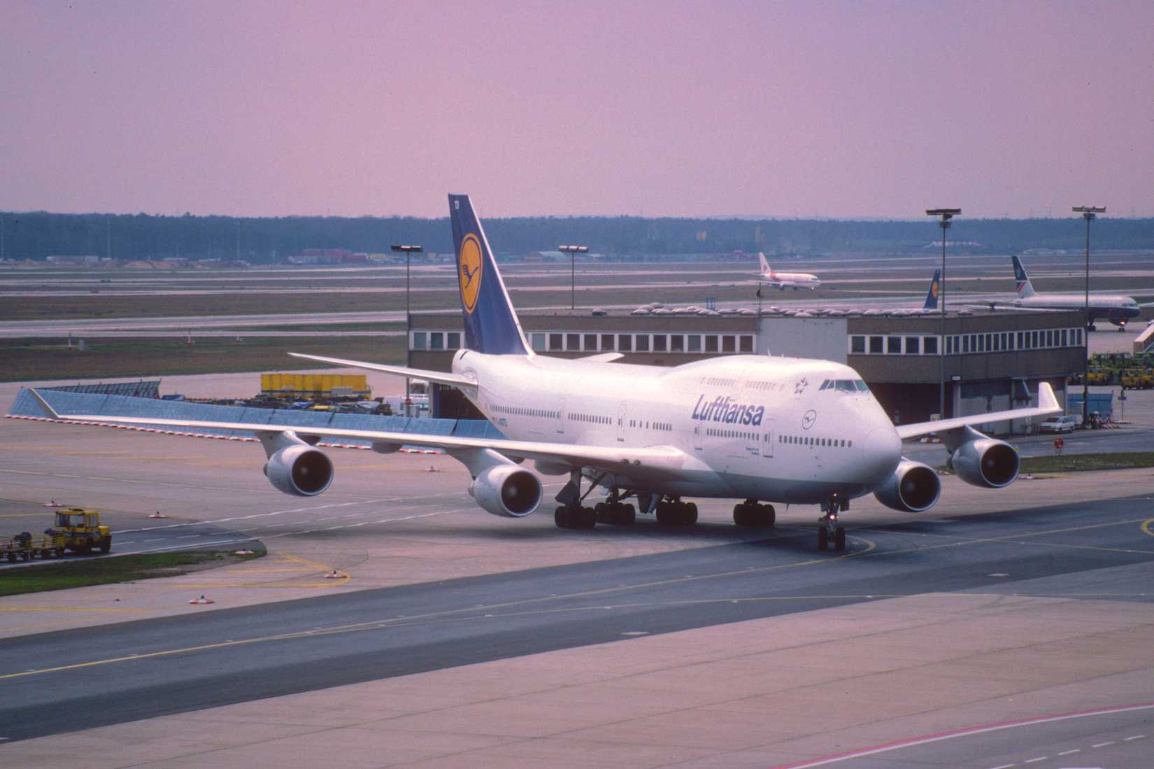 The World's Only 4 Passenger 747s With Over 100,000 Hours That Are ...