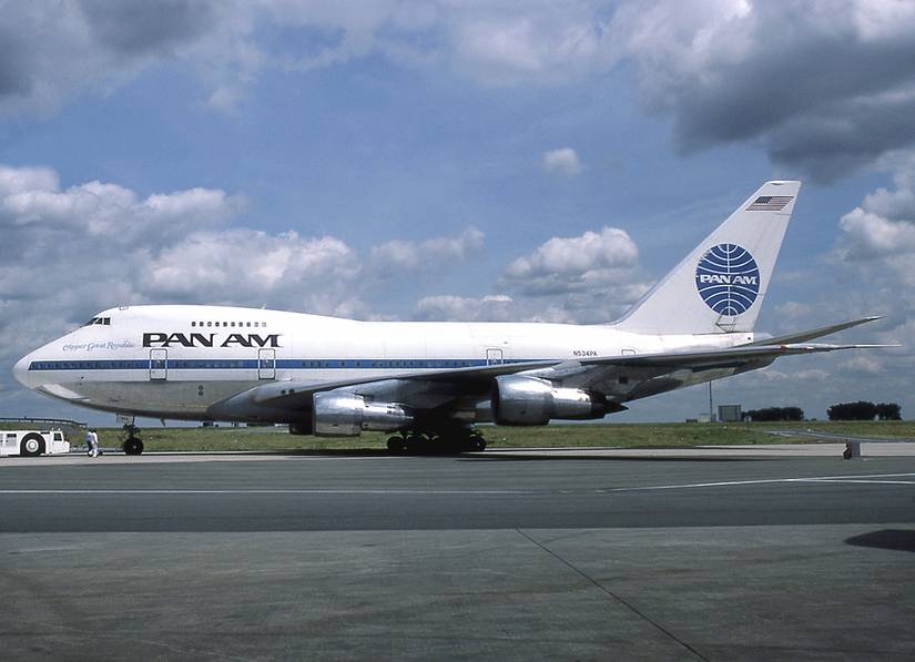 Why In The World Does The Boeing 747 Have A Hump?
