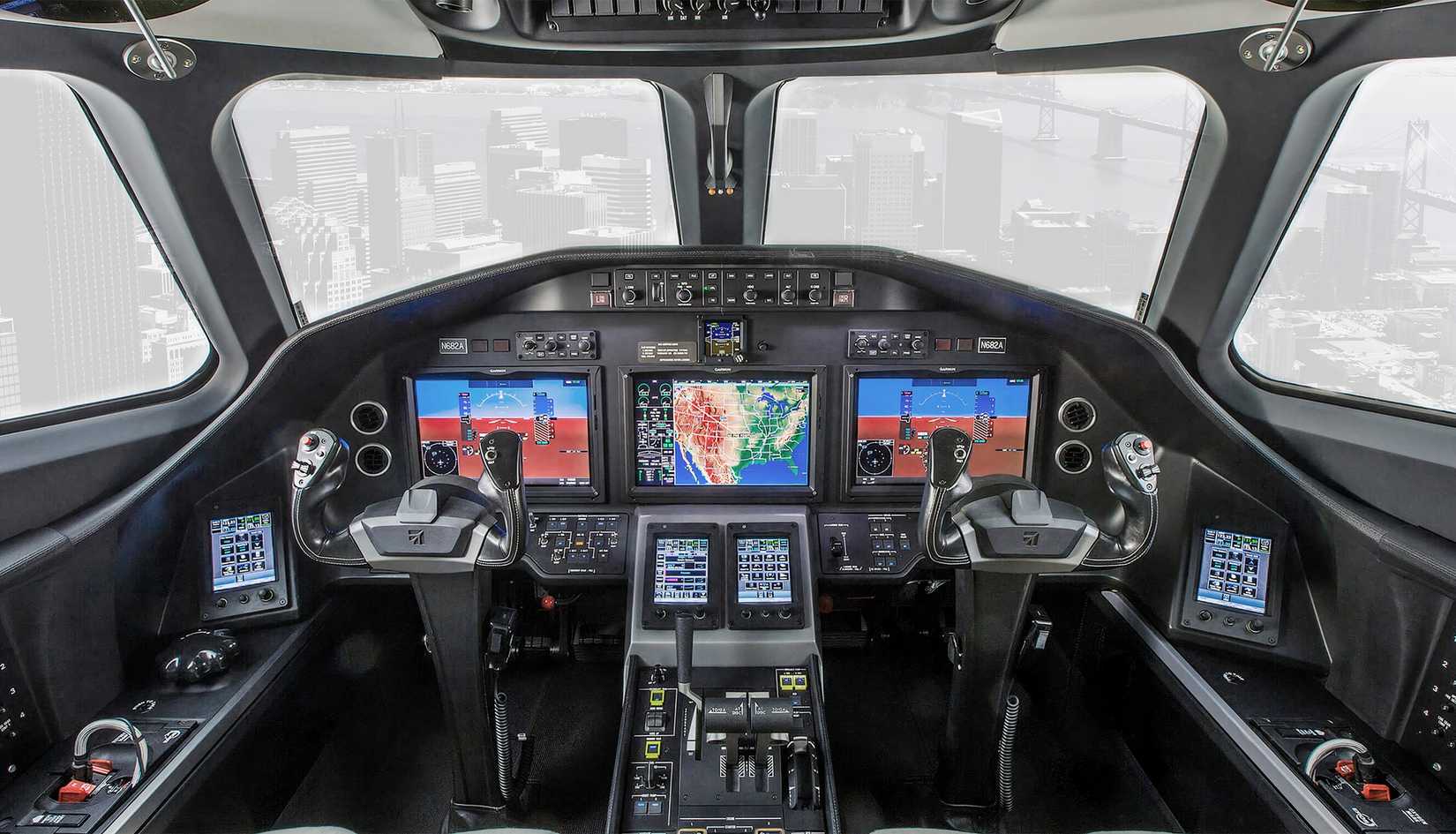 Battle Of The Mid-Size Jets: Comparing The Cessna Citation Latitude And ...