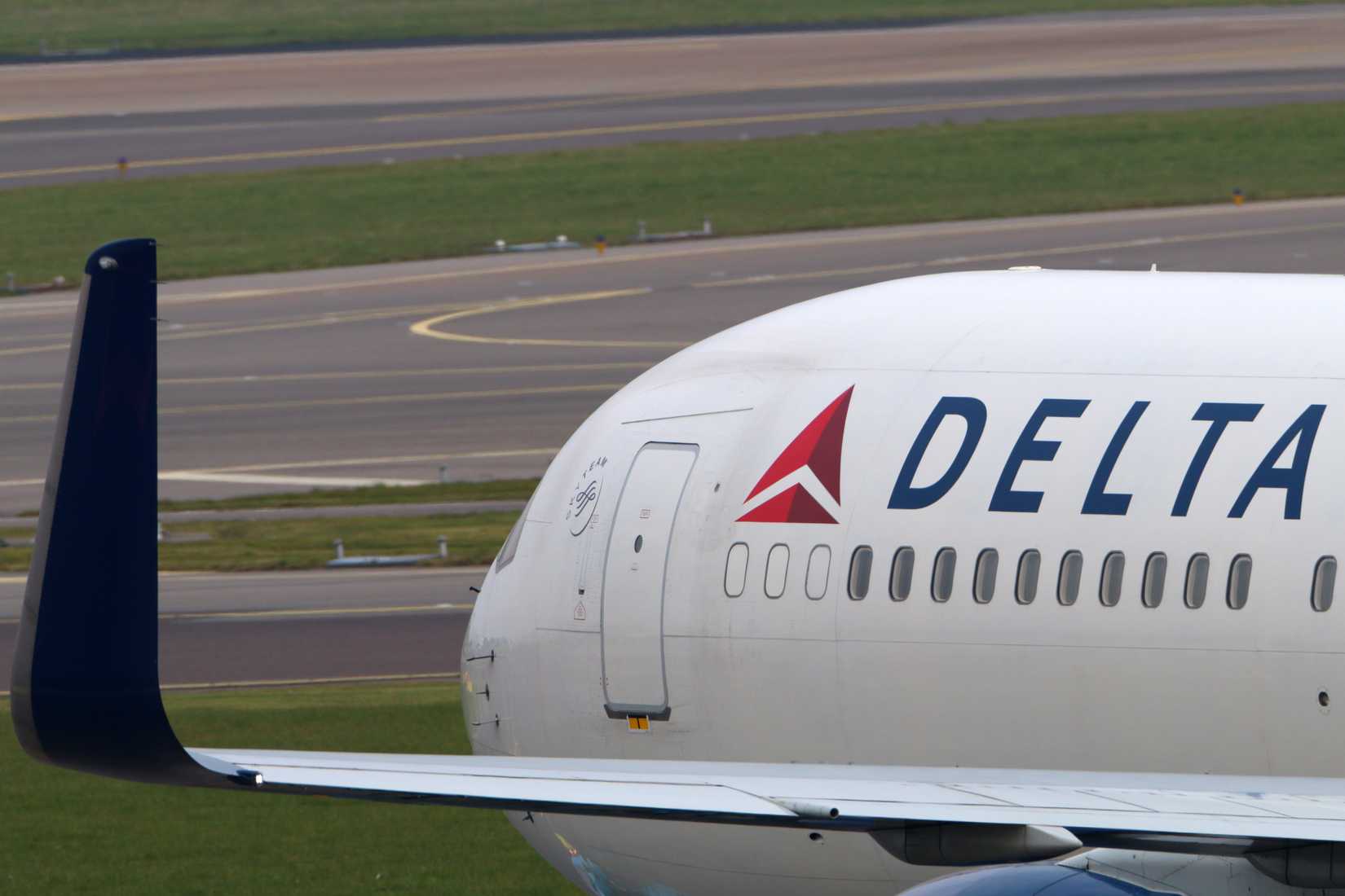 How Did Delta Become The World's Largest Carrier By Revenue?
