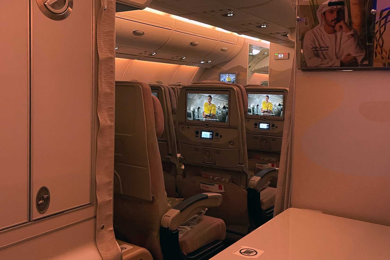 Emirates' High Capacity A380s Don't Have First Class: Here's What They ...