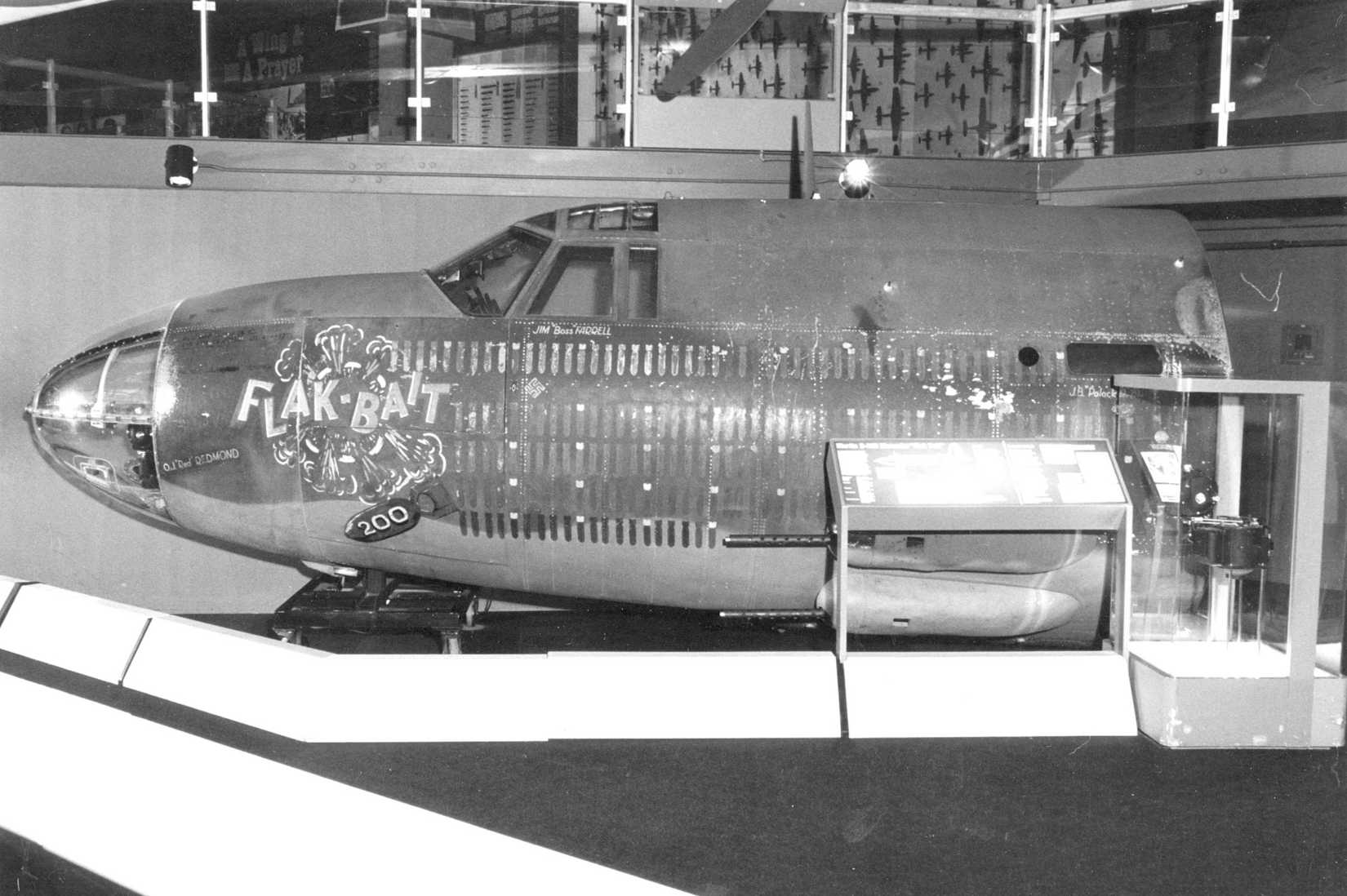 Flak-Bait: The US Army Air Forces WW2 Martin B-26 Marauder That ...