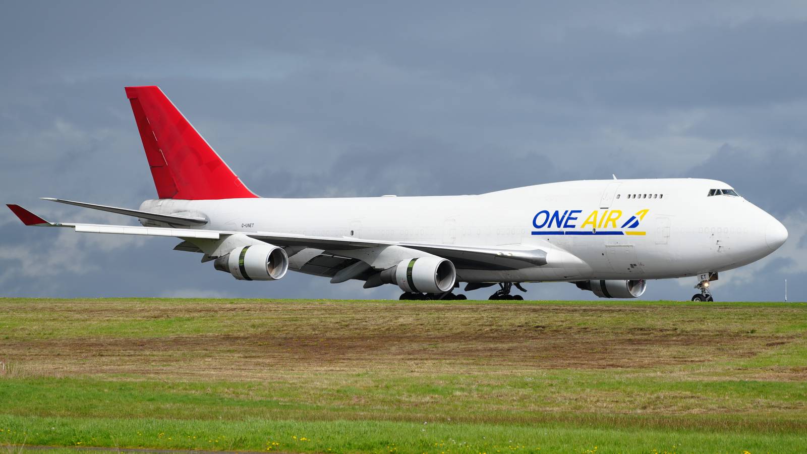 Boeing 747 Wing Panel Was Found At Heathrow Months After Falling Off