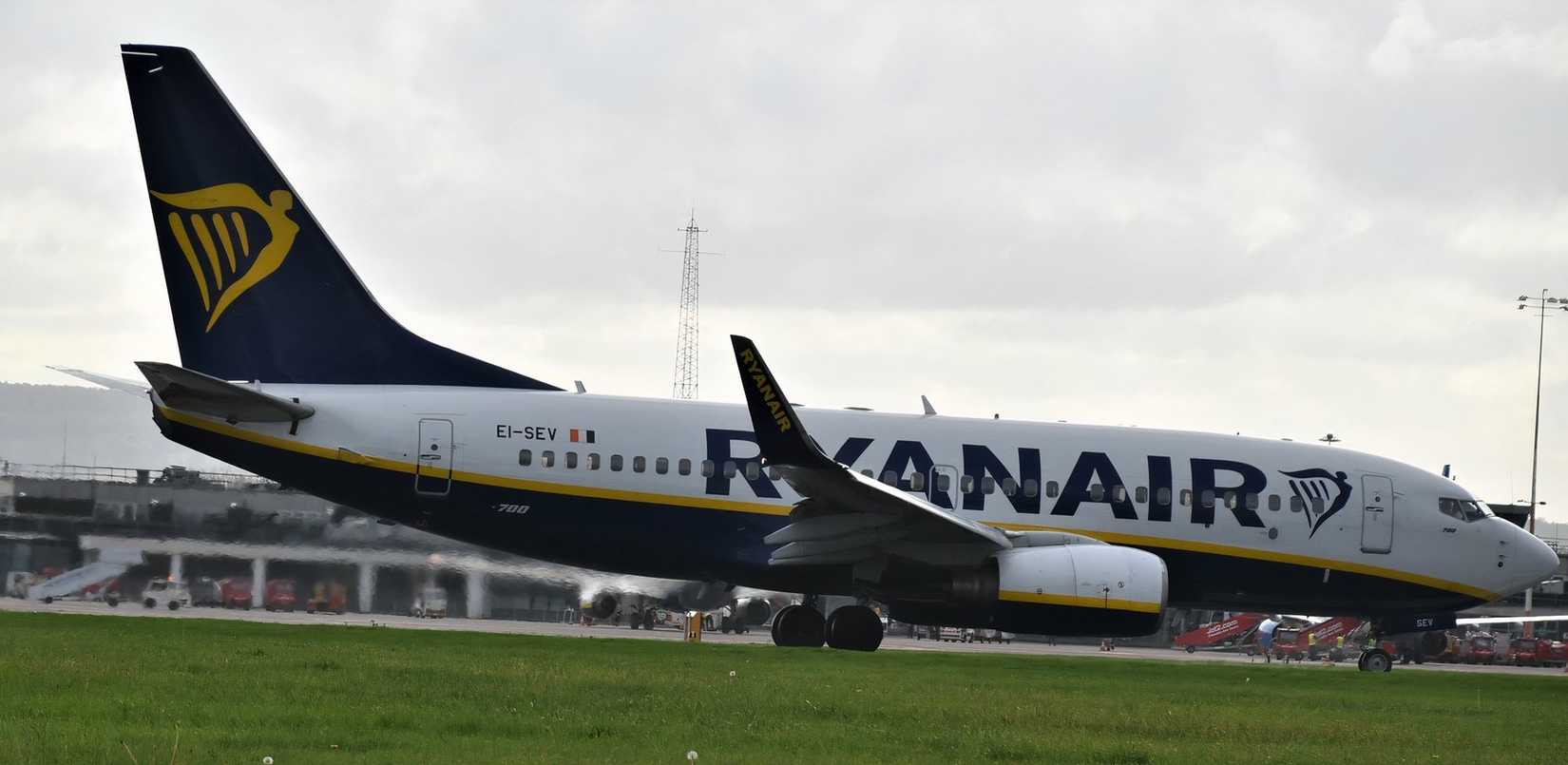 Ryanair's Only Boeing 737-700 And Where It Flies