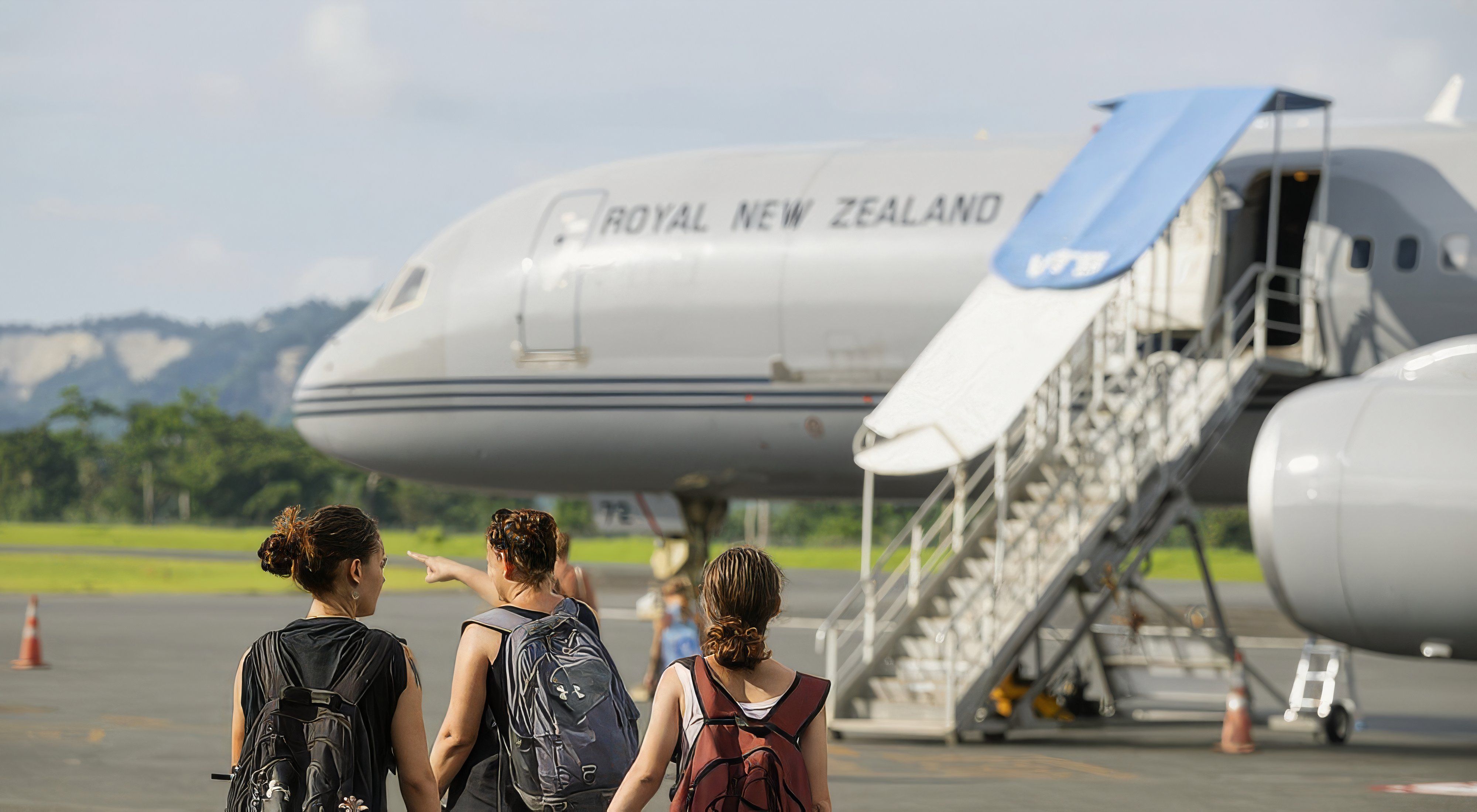 Royal New Zealand Air Force Seeks Boeing 757 Transport Replacement ...