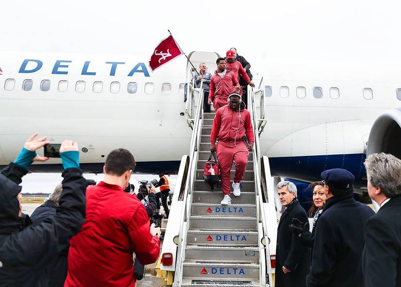 How Do College Football Teams Travel For Games Across The Country?
