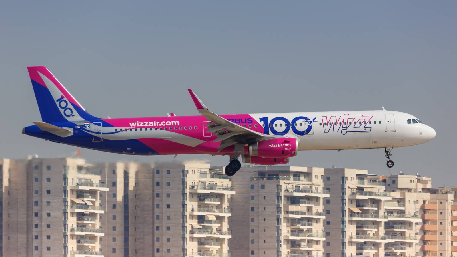 El Al Israel Argues New Wizz Air Tel Aviv Base Represents State ...