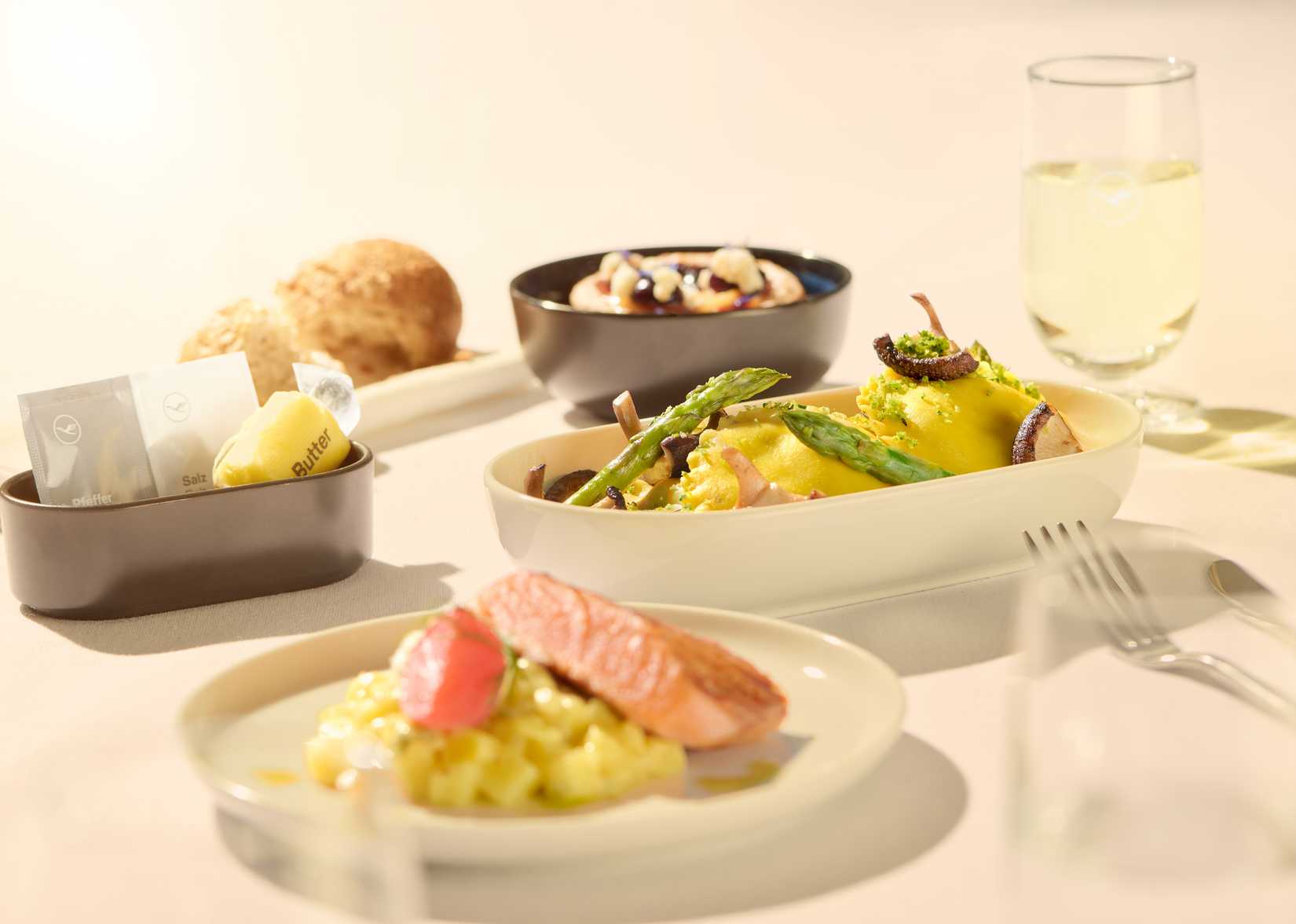 2 Fresh European Airline Menus You'll Want To Fly Far To Bite Into