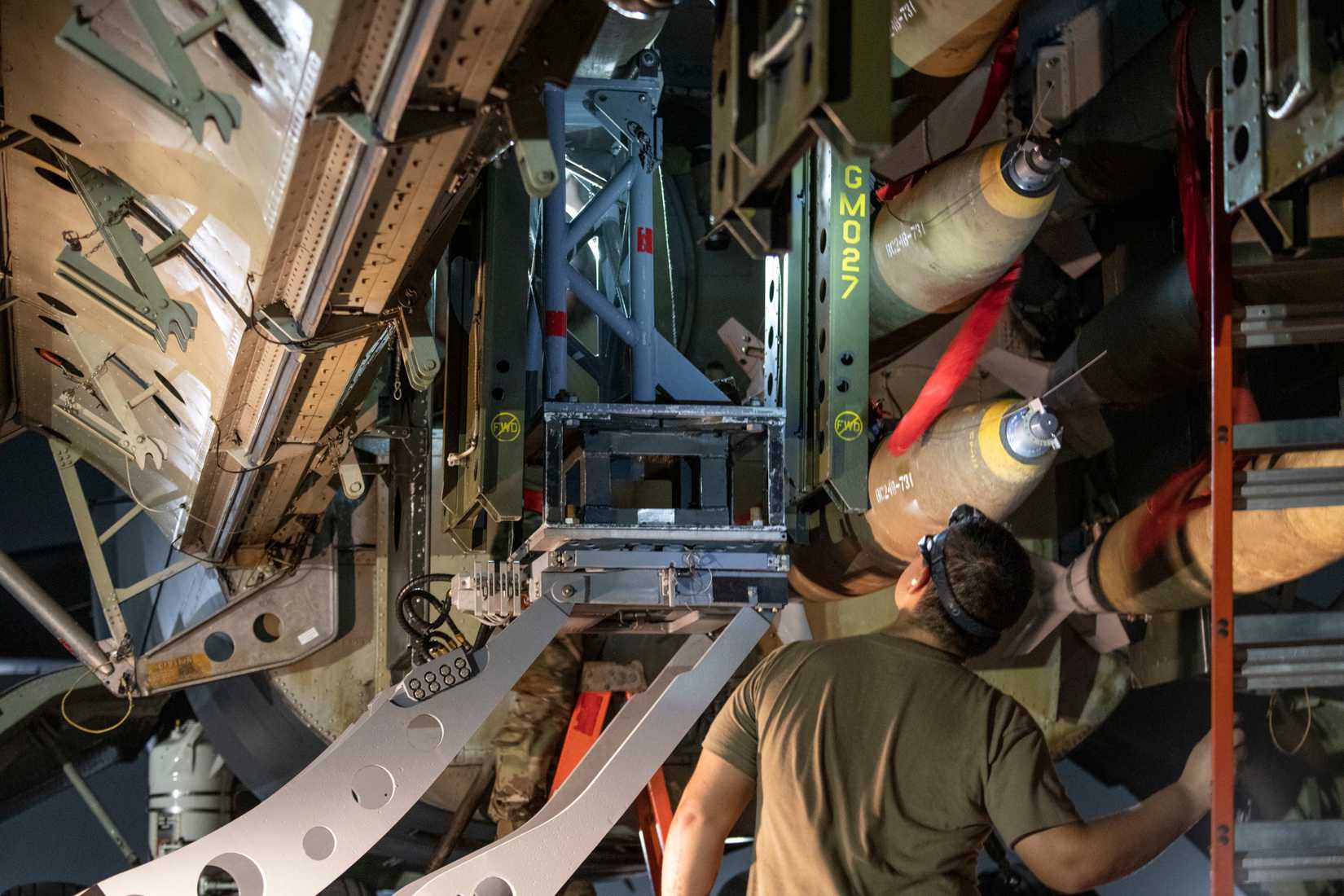 How Many B-52 Stratofortresses Were Built?