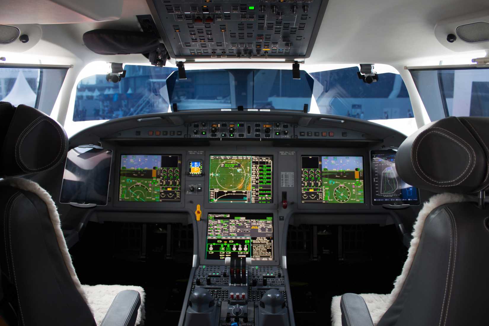 The Initial Cost Of A Dassault Falcon 8X In 2025