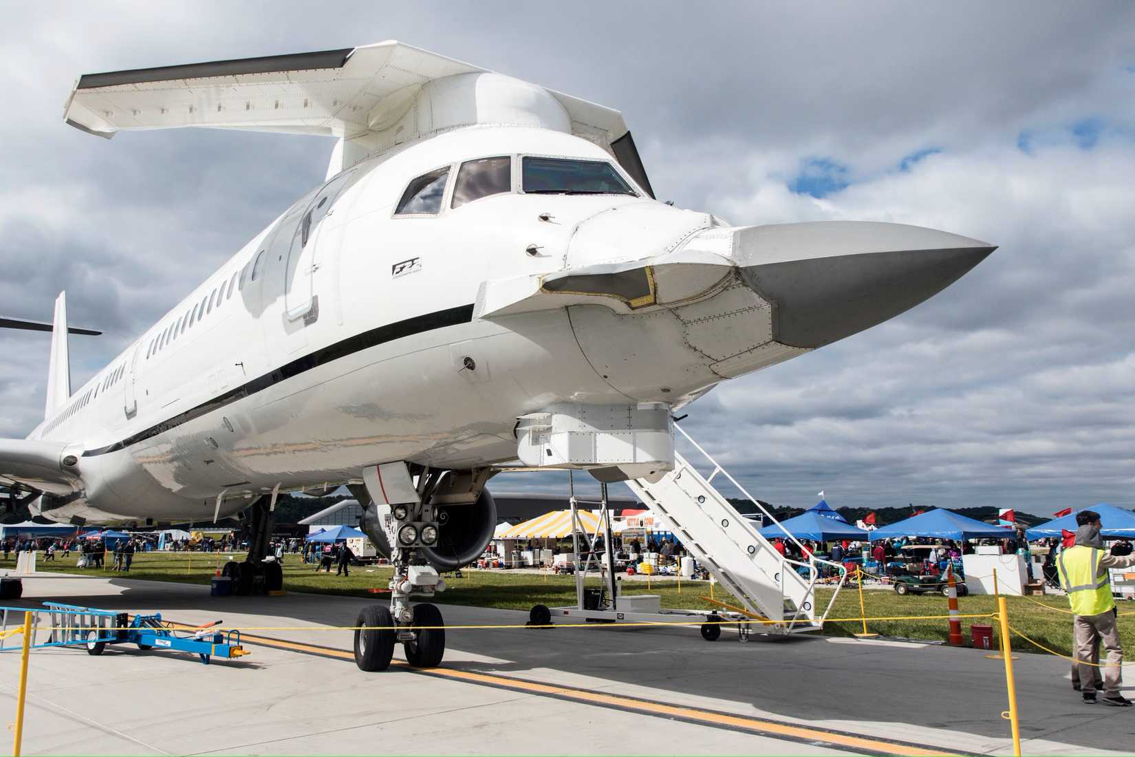 What Aircraft Does Boeing Own & Operate?