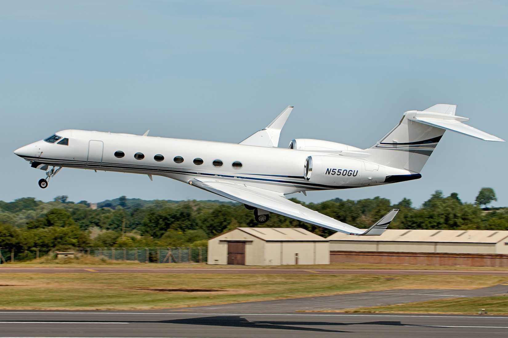 5 Different Options To Fly On A Private Jet