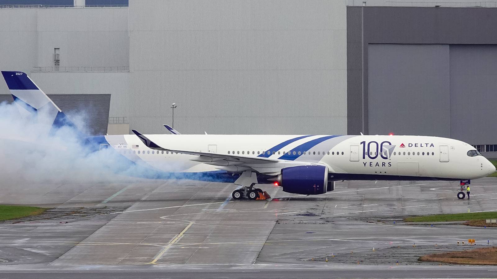 Spotted: Delta Airbus A350-900 In Special "100 Years" Livery