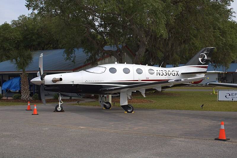 Fastest Propeller Plane? A Closer Look At The Piper M700 Fury