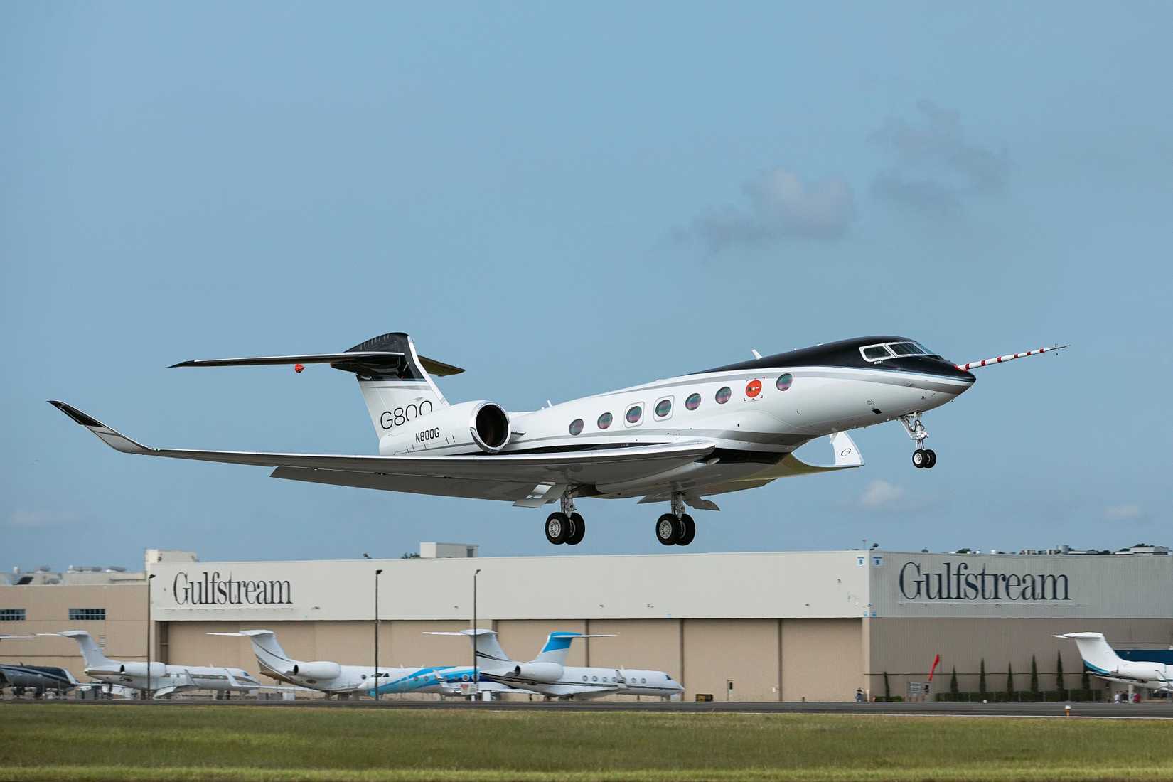 The Top 10 Fastest Private Jets In 2025