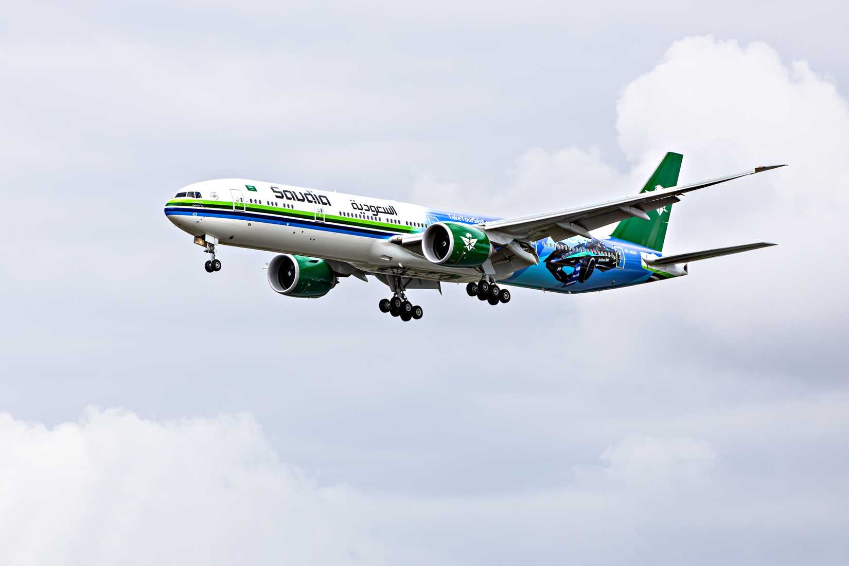 The World's Top 10 Boeing 777-300ER Operators: Cabins Compared