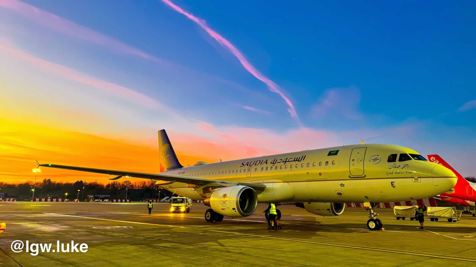 Just 110 Seats: Saudia's Very Low Capacity Airbus A320s Now Fly To 7 ...