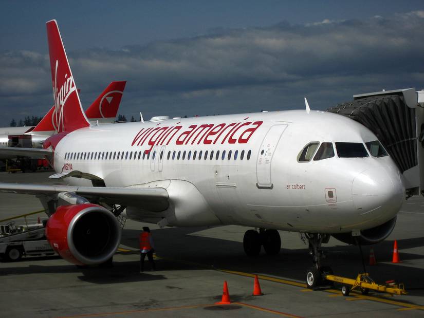 The Time Sir Richard Branson Helped Virgin America 'Free Love Field' In ...