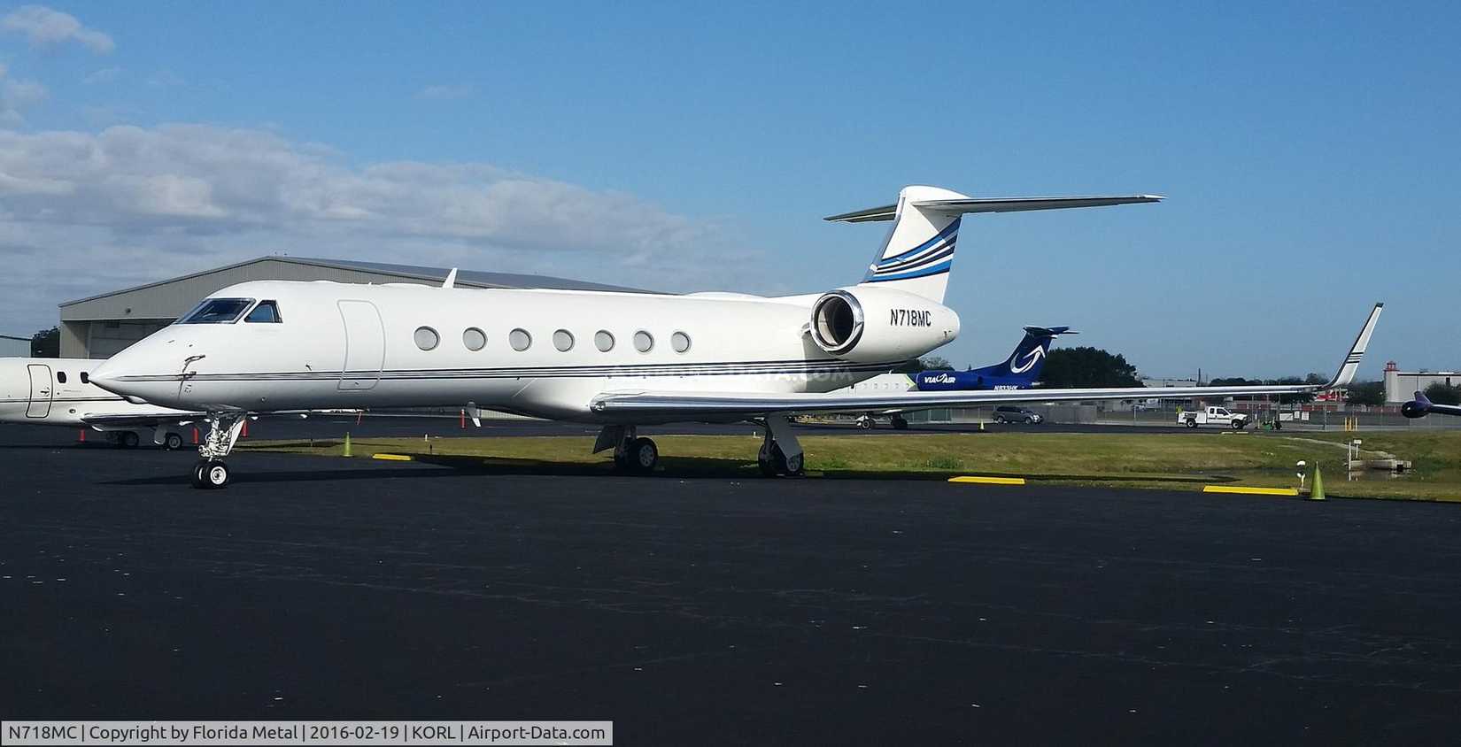 How Many Private Jets Does Mark Cuban Own?