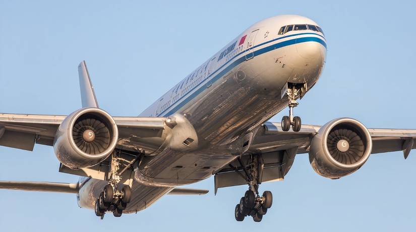 Top 10 Boeing 777-300ER Operators' Business Class Cabins Compared