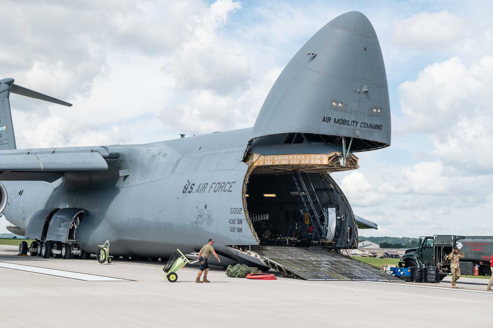 This Is The Largest Aircraft In The US Air Force