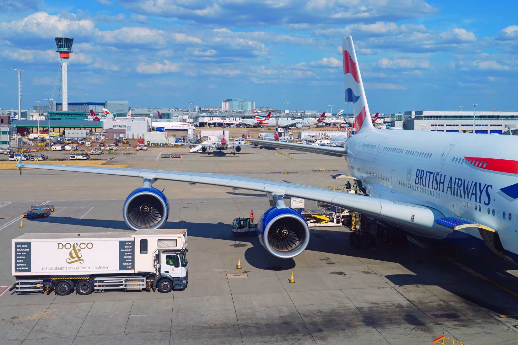 Heathrow Airport's Third Runway Planning Costs Exceed $1 Billion