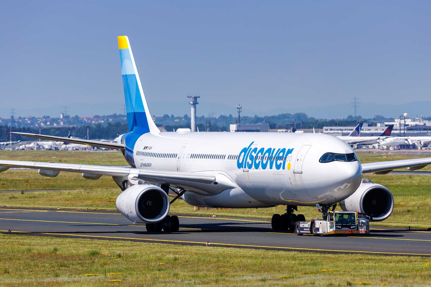 Discover Airlines Cuts Seasonal Service to Minneapolis from Frankfurt