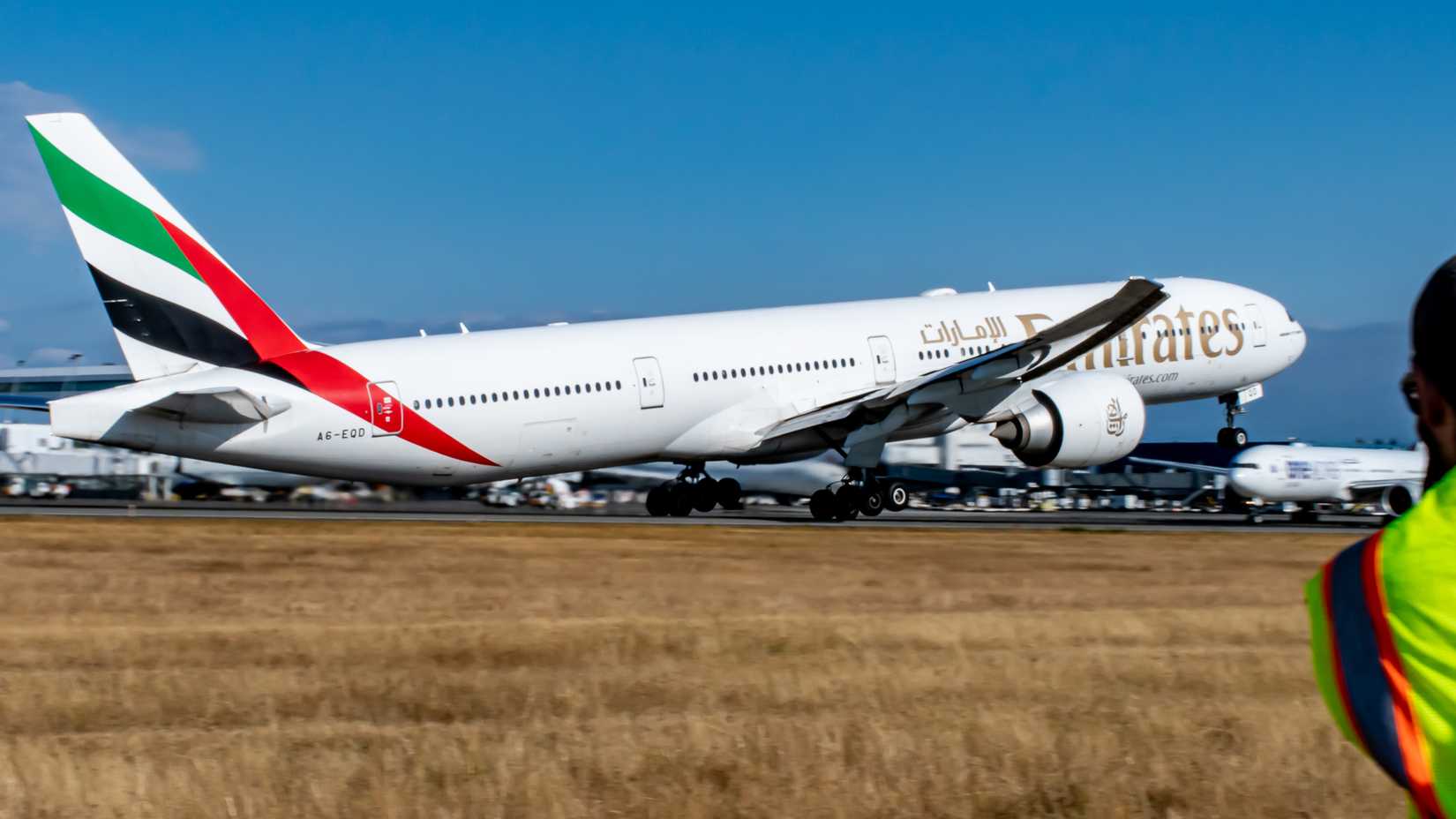 The Airlines That Operate The 10 Longest Non-Stop Boeing 777-300ER Routes