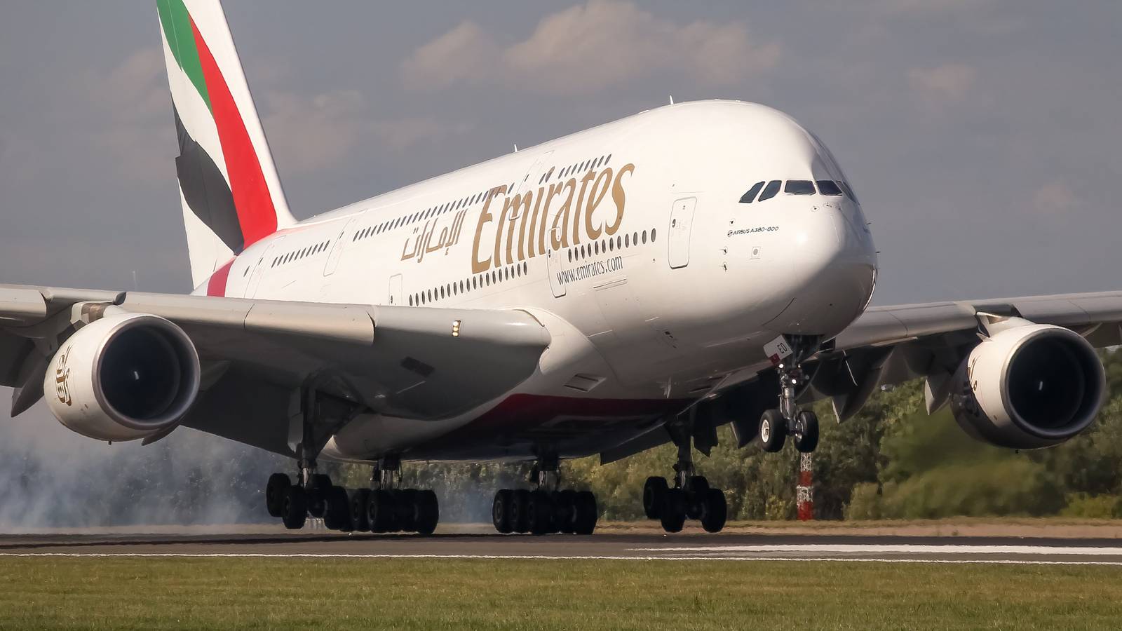 Should Airbus Build An A380neo?