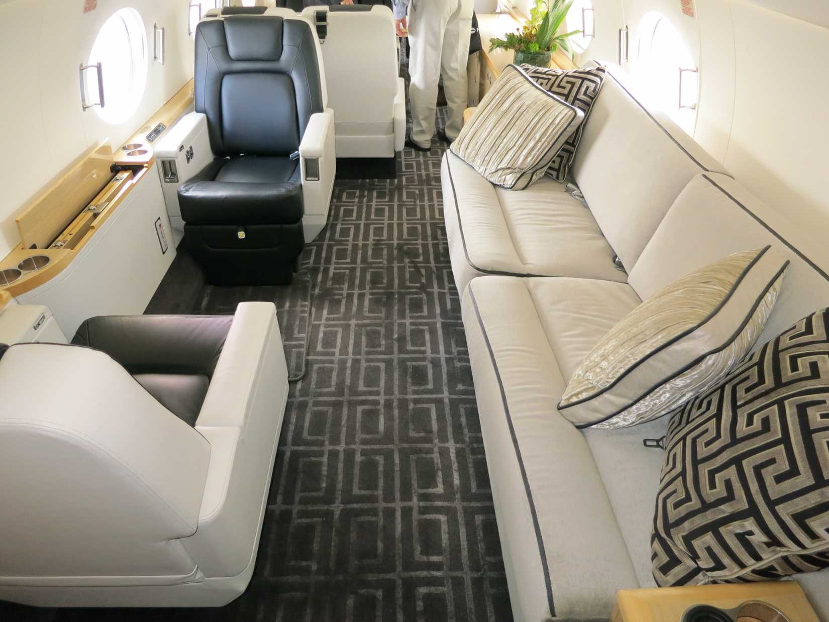 What Made The Gulfstream G550 So Popular?