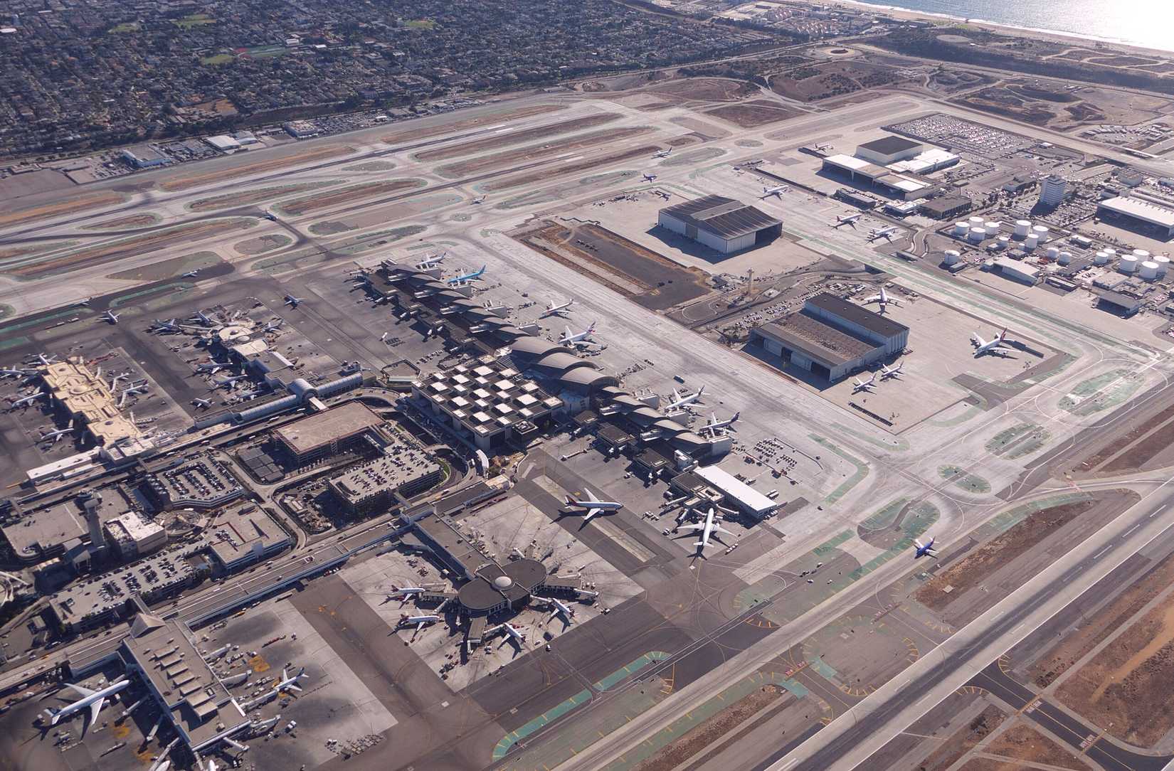 Why The Shape Of LAX Has Proven To Be A Core Problem
