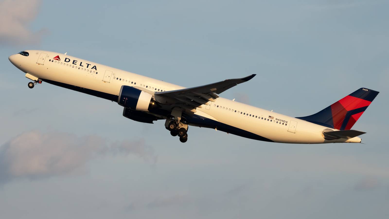 Delta Air Lines Refreshes Business Travel Program With 3 New Product ...