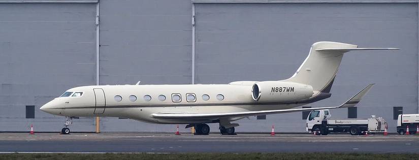 How Many Private Jets Does Bill Gates Own?