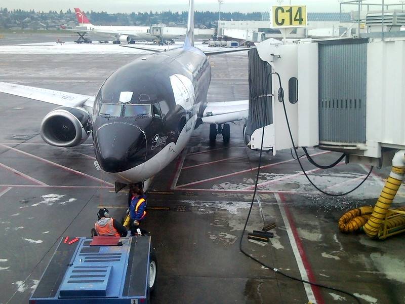 Why In The World Did Southwest Airlines Fly 2 Boeing 737s That Looked ...