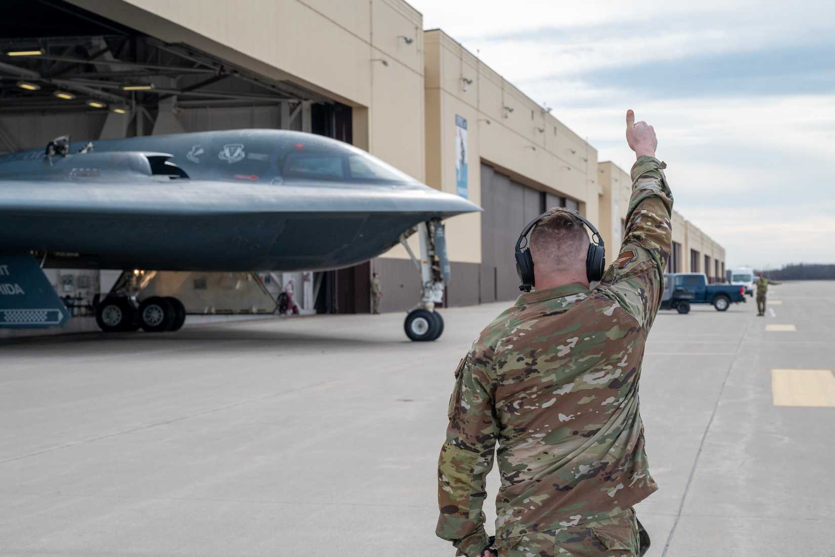 How Effective Are The B-2 Spirit Bomber’s Stealth Capabilities?