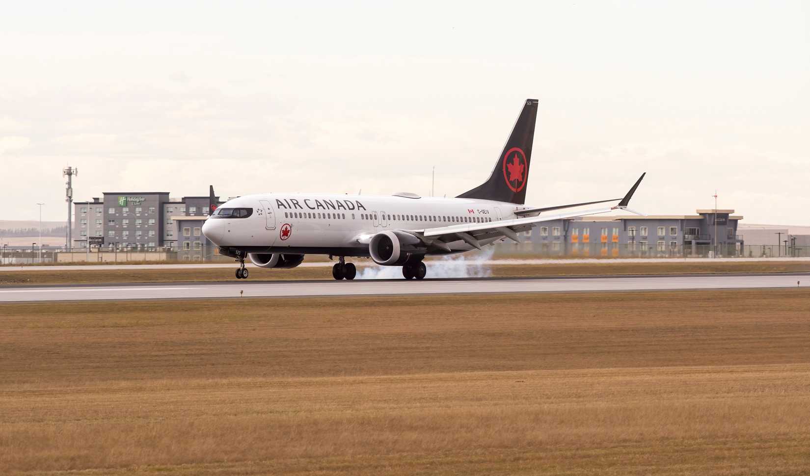 What Happened To Lynx Air's Boeing 737 MAX 8s?