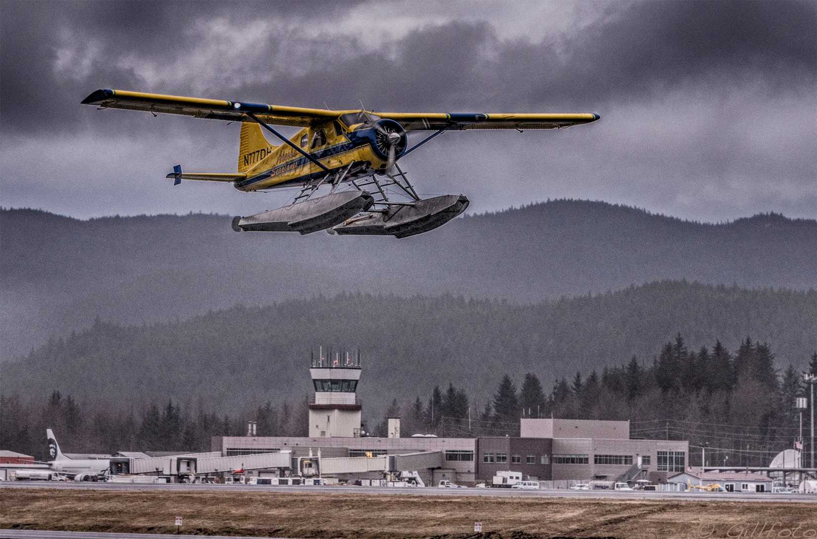 What is The Typical Salary For A Private Jet Pilot In Alaska?