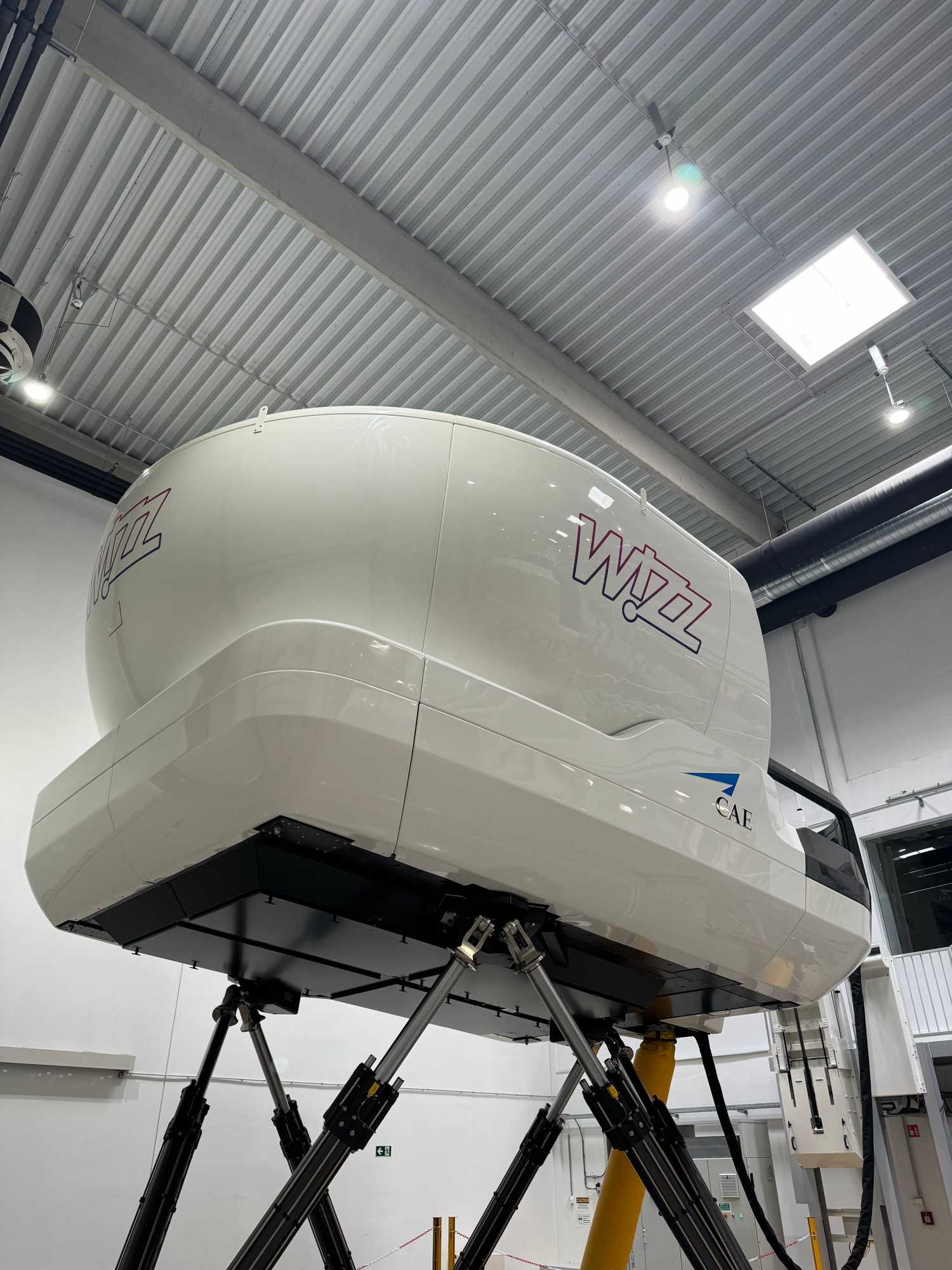 Simulators & Safety Training: A Look At The Wizz Air Pilot Academy