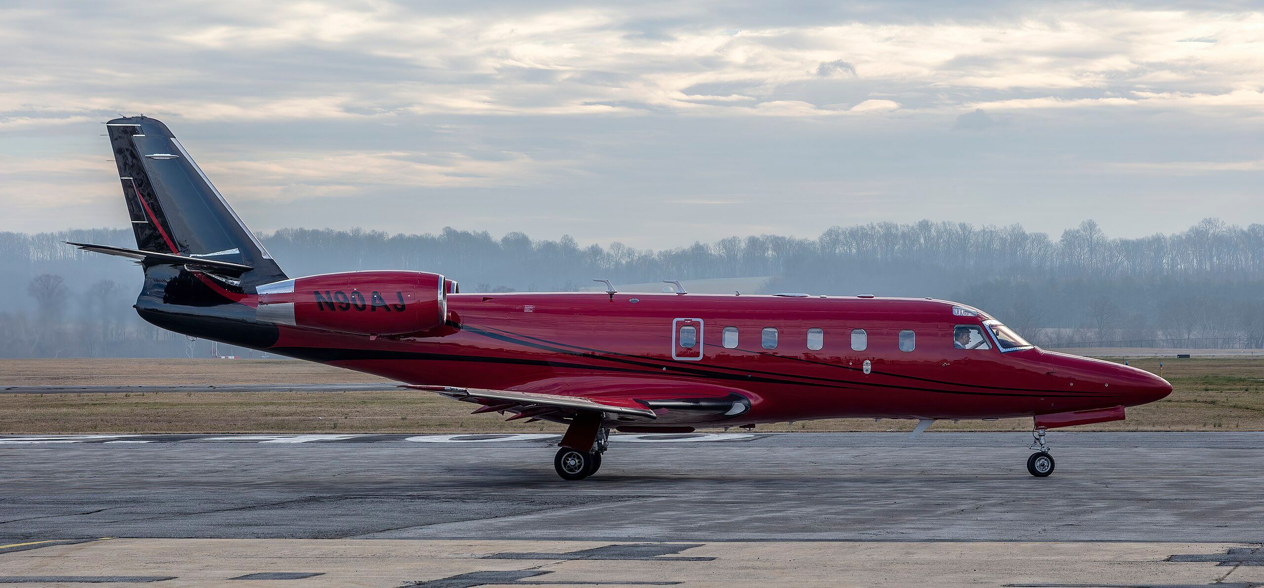 Private Jets That Gulfstream No Longer Produces