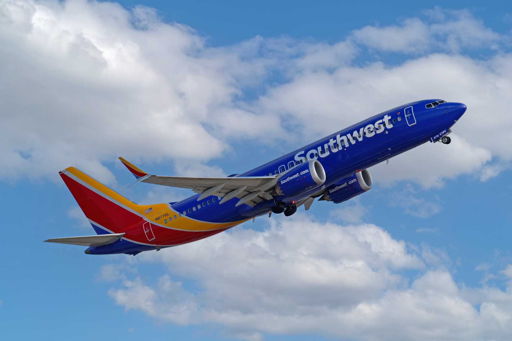 USDOT To Audit FAA Decision-Making After Southwest Airlines Boeing 737 ...