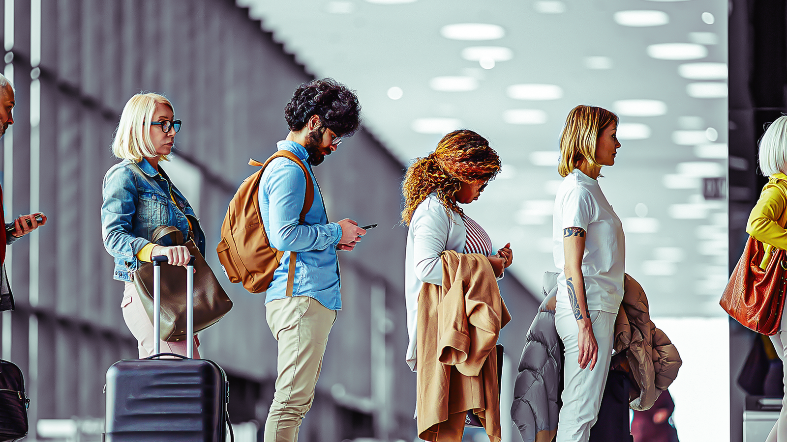 How Do Airlines Decide Who To Bump From A Flight?