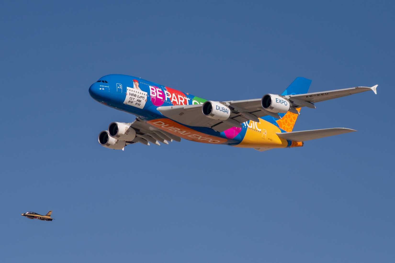 How To Fly the Airbus A340, A380 & Boeing 747 In A Seamless Round Trip