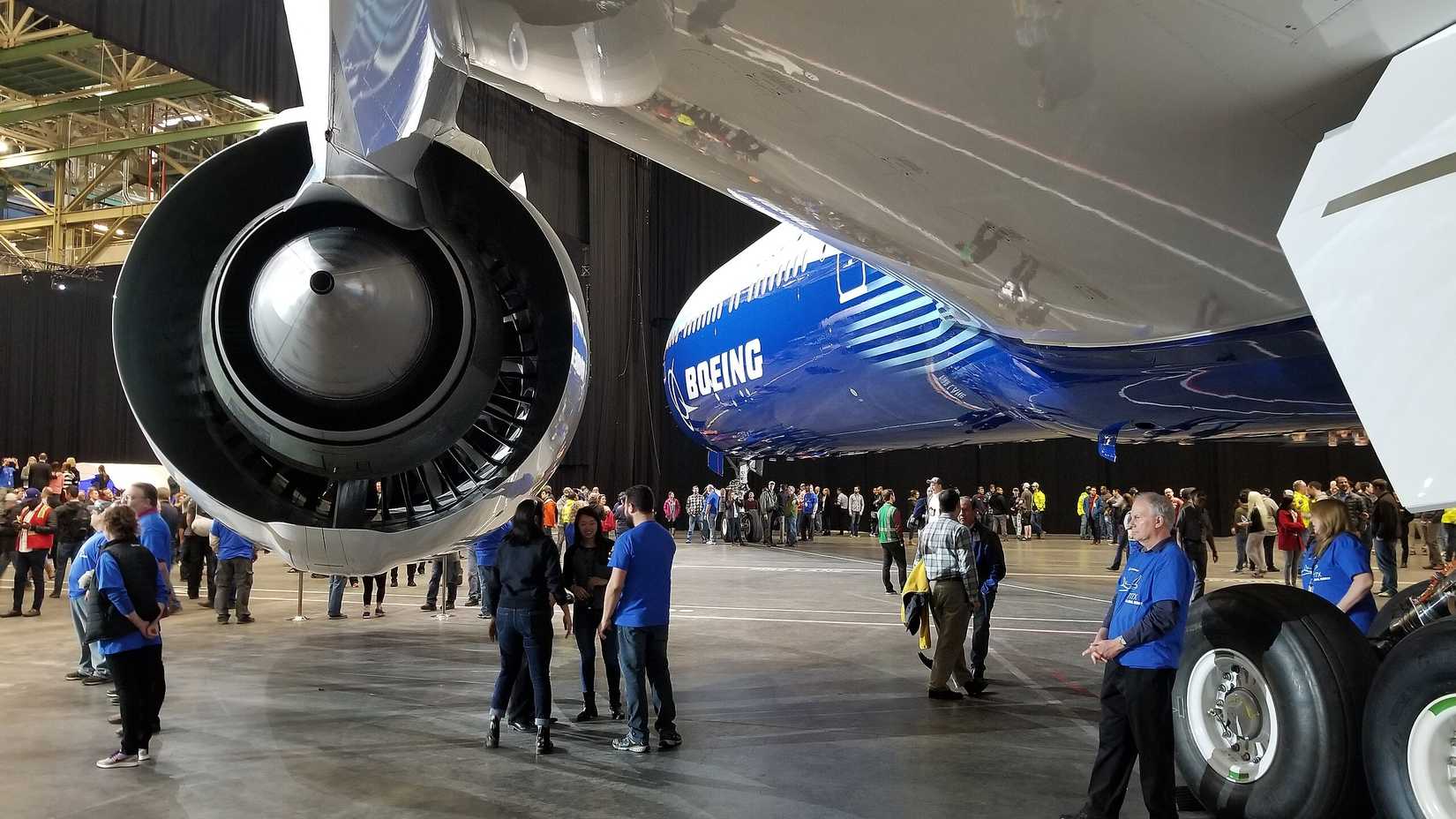 Boeing 777-8 Vs 777-9: What's The Difference?