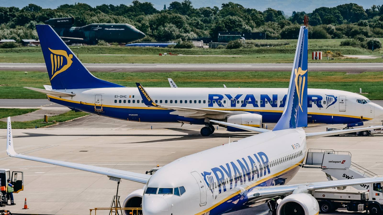 Why Ryanair Is Asking Some Spanish Crew To Repay Their Salaries