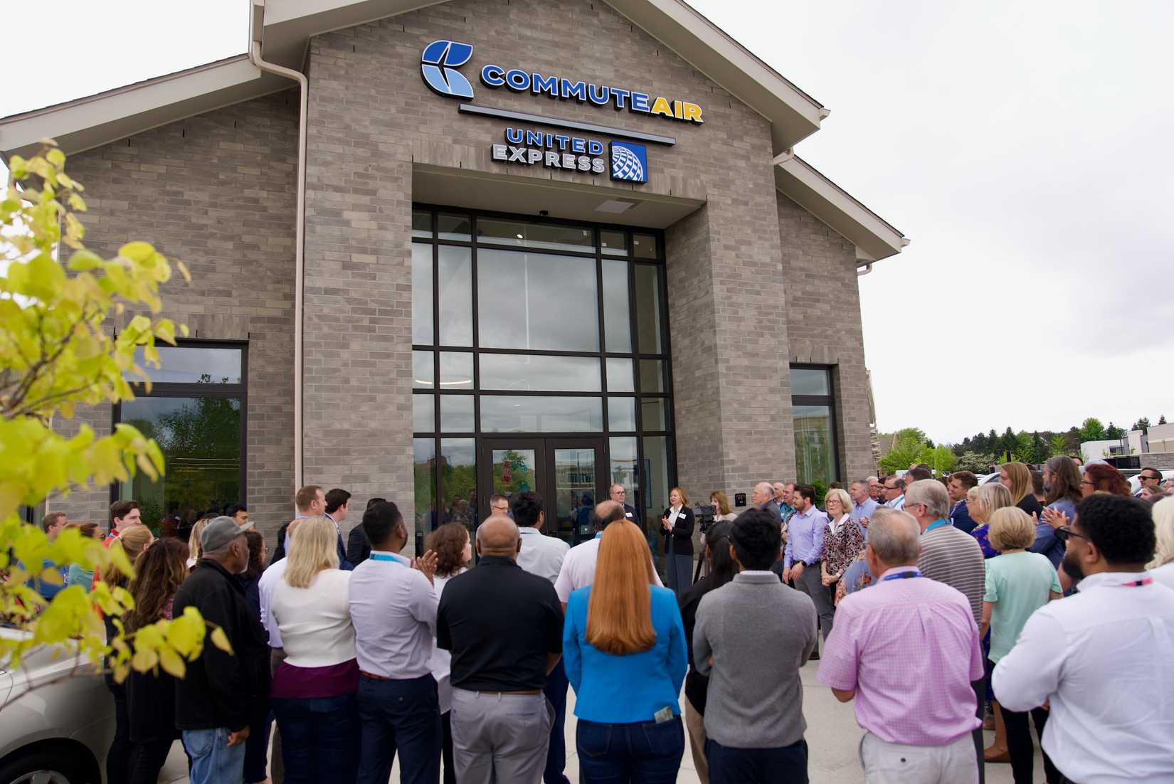 CommuteAir & United Airlines Extend Embraer ERJ-145 Contract Until 2029