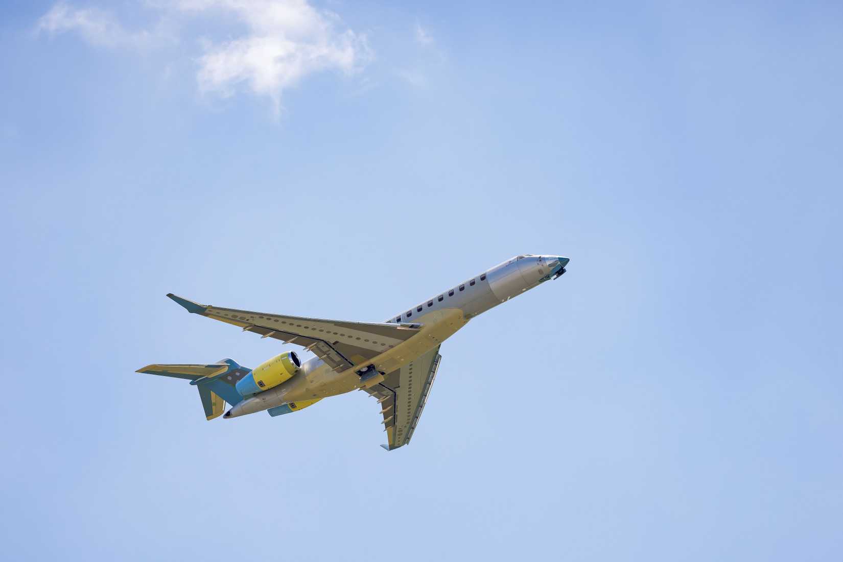Bombardier Global 8000 Completes Successful 1st Flight: What's Next?