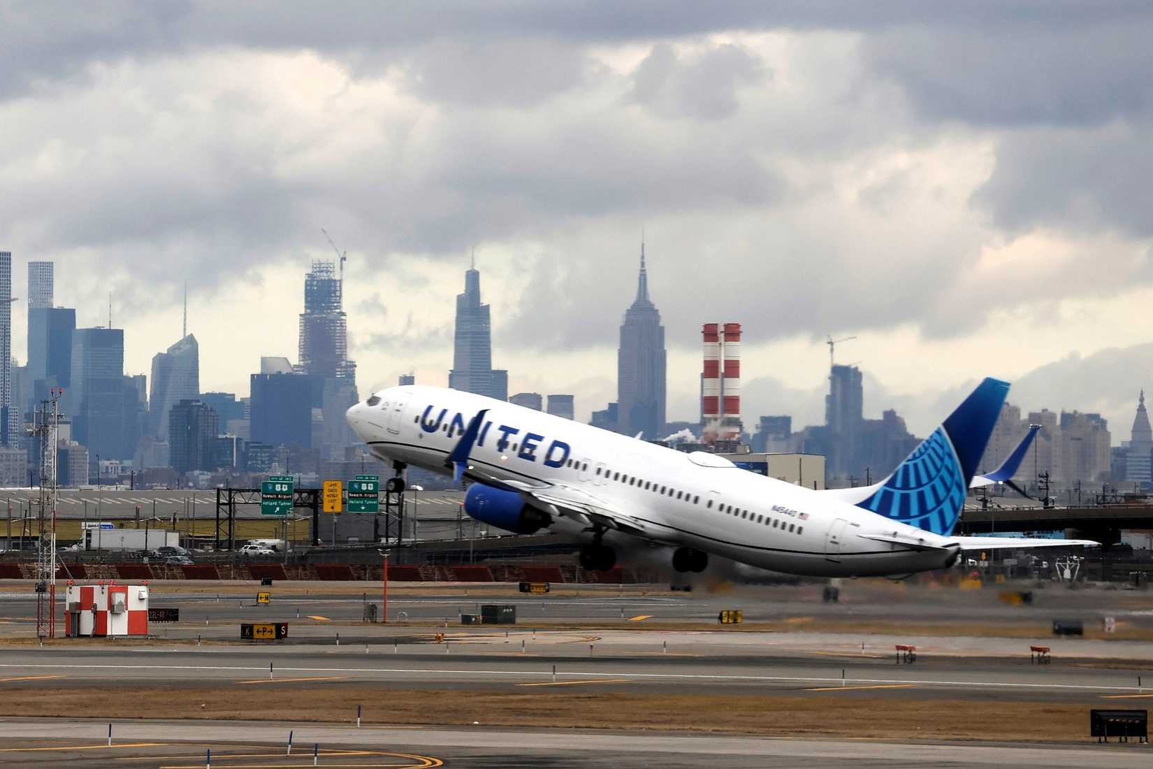 FAA Allowing Newark Liberty To Handle Only 56 Flights Per Hour Through ...
