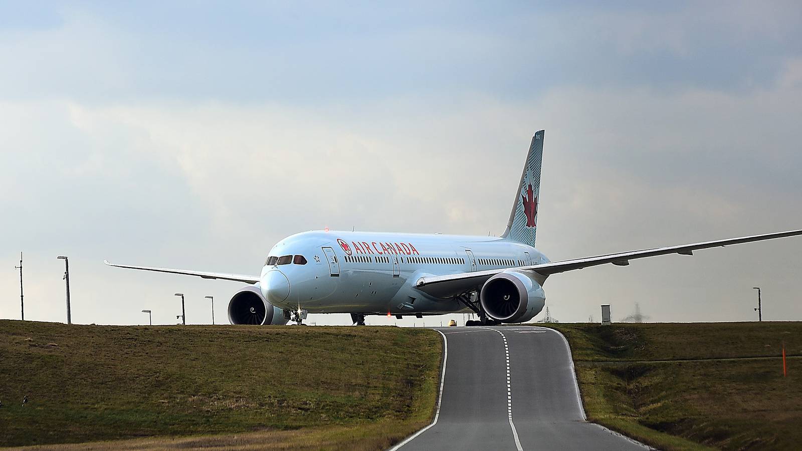 Up To 9h 10m: Air Canada Launches Its Newest Transatlantic Flight From ...